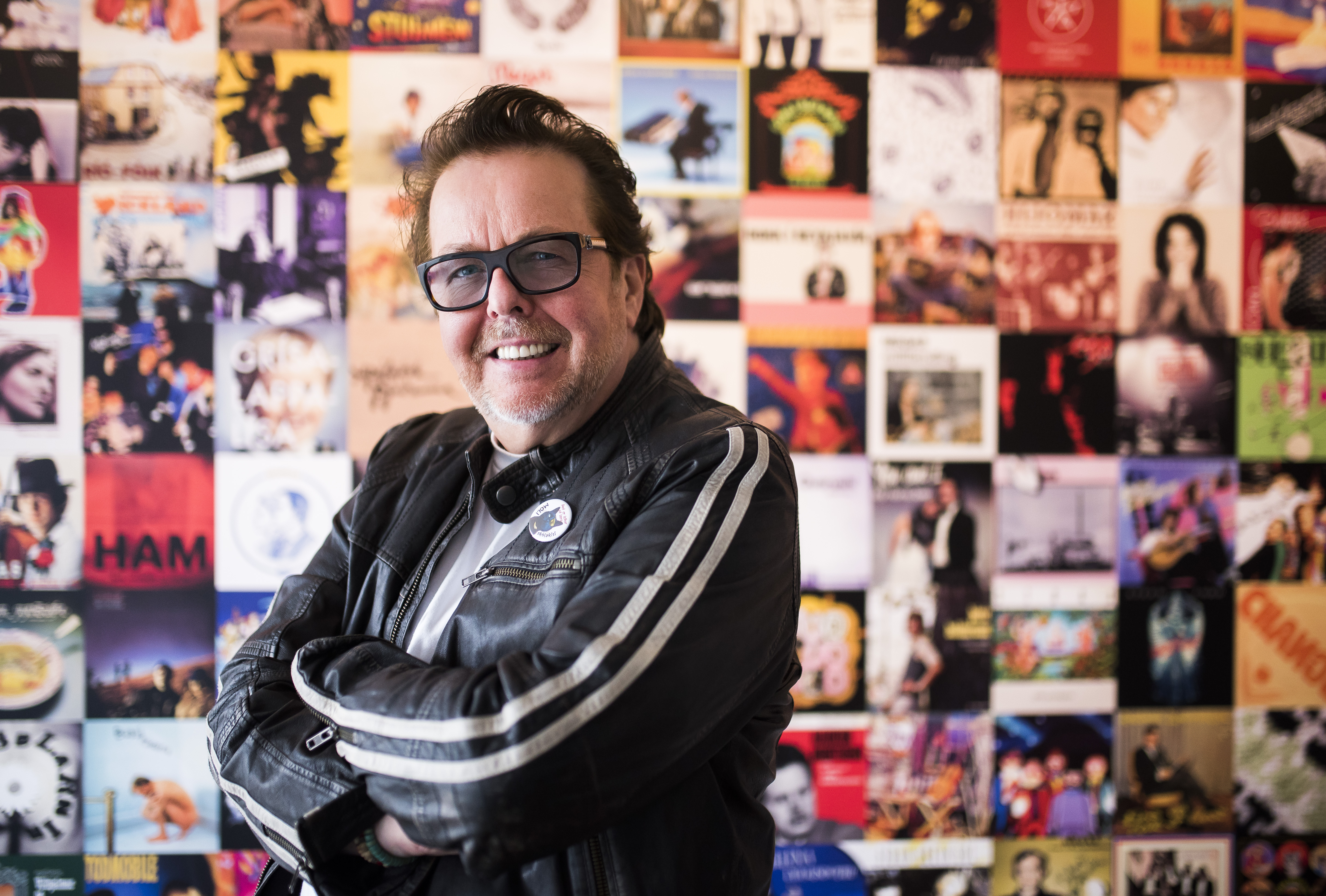 Fréttir DV í apríl: Kosningabarátta, eldsvoði og flótti Sindra - DV