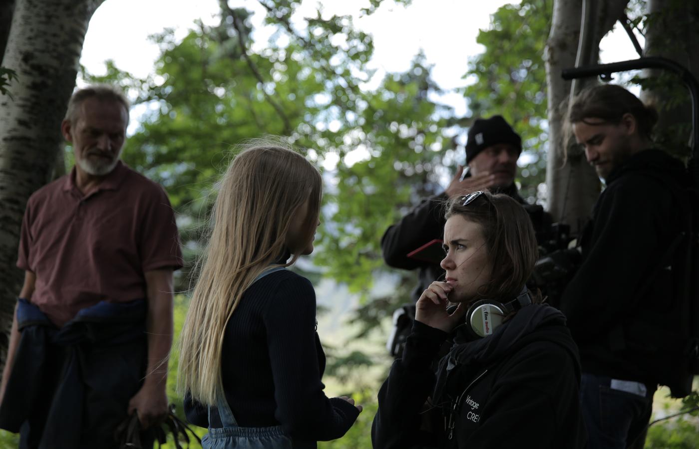 Svanurinn: Gríma á framtíðina fyrir sér - DV