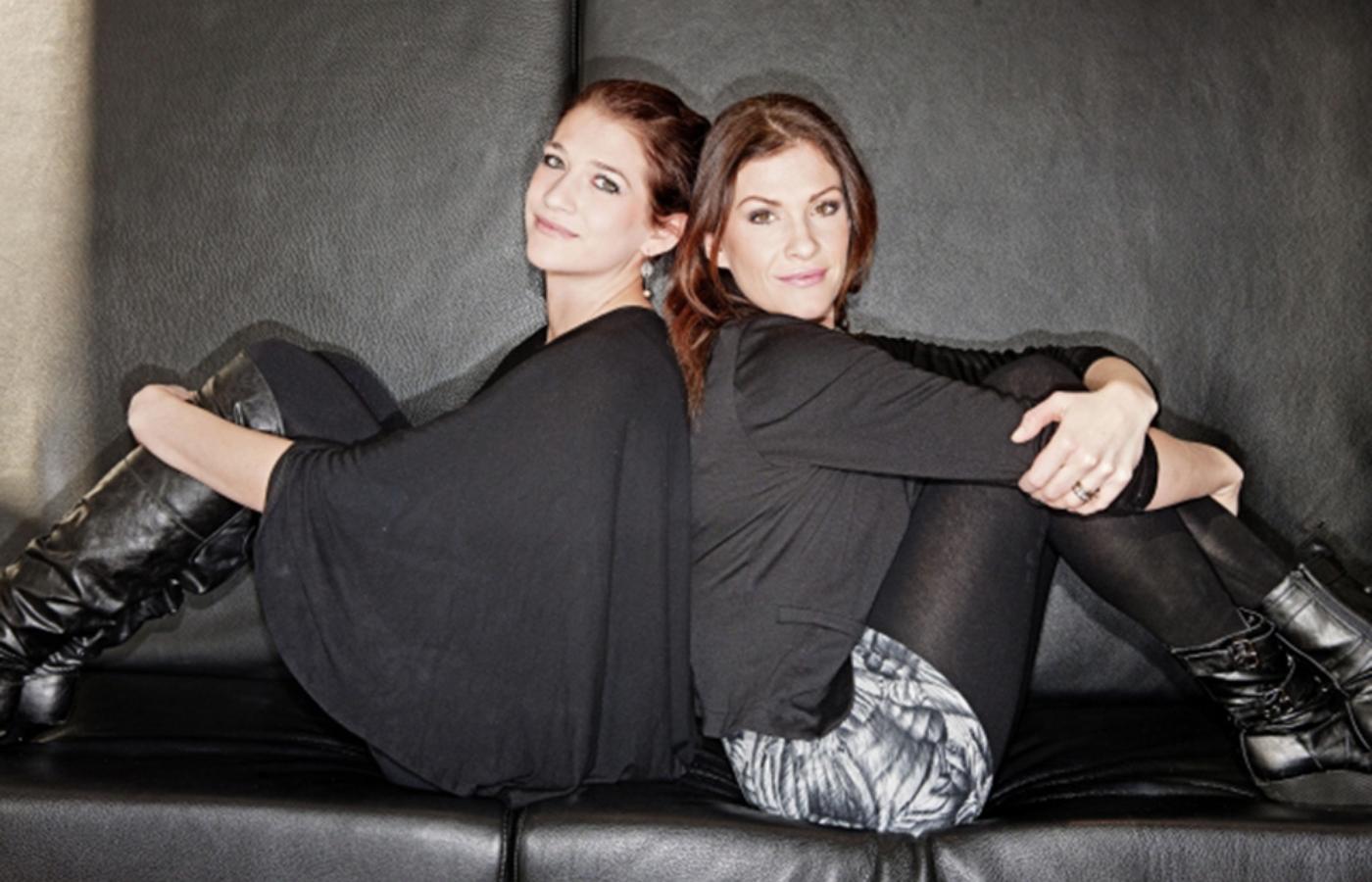 Malín og Hlín ákærðar - DV