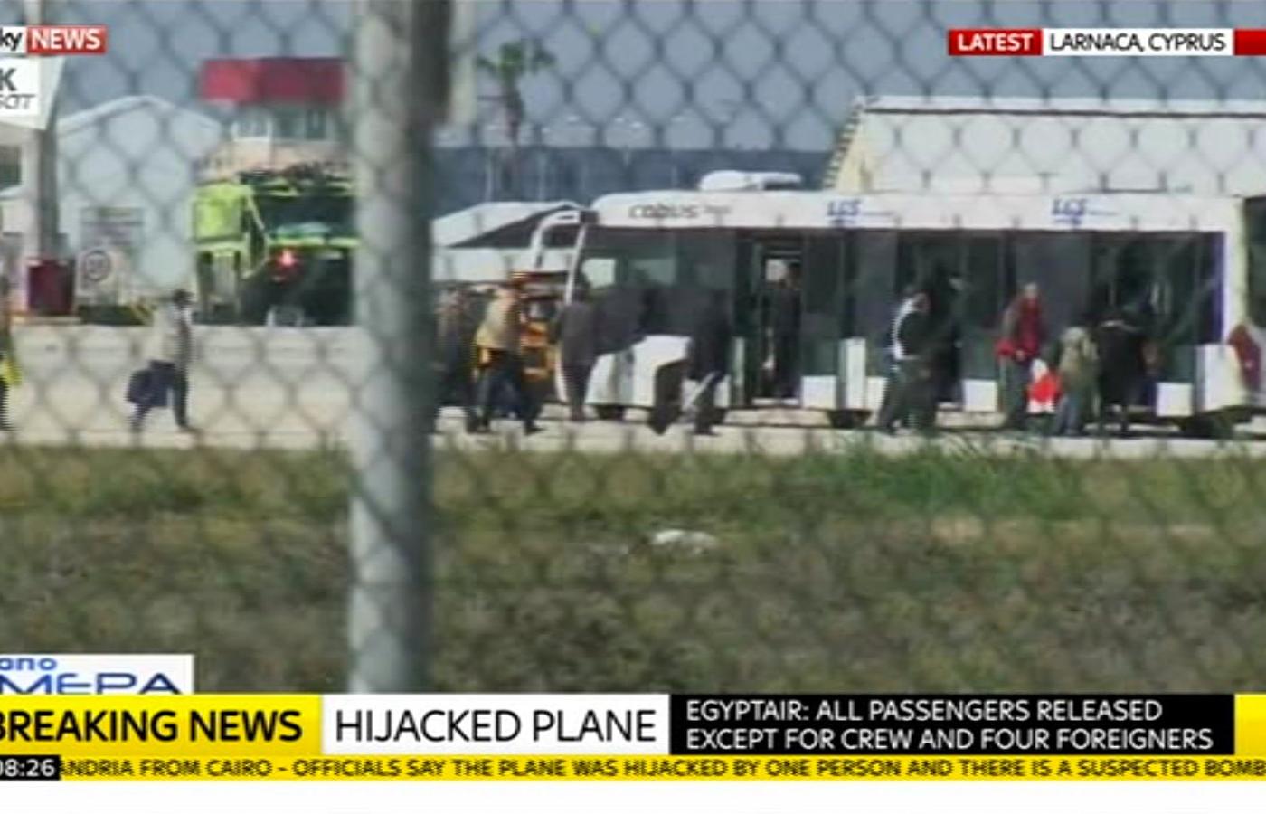 Flugrán á Kýpur: Ræninginn sagður prófessor í dýralækningum - DV