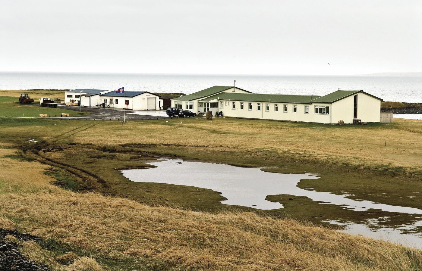 Kínverjar til vandræða við Kvíabryggju - DV