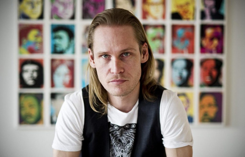 Atli Rafn fótósjoppaður í burt - DV