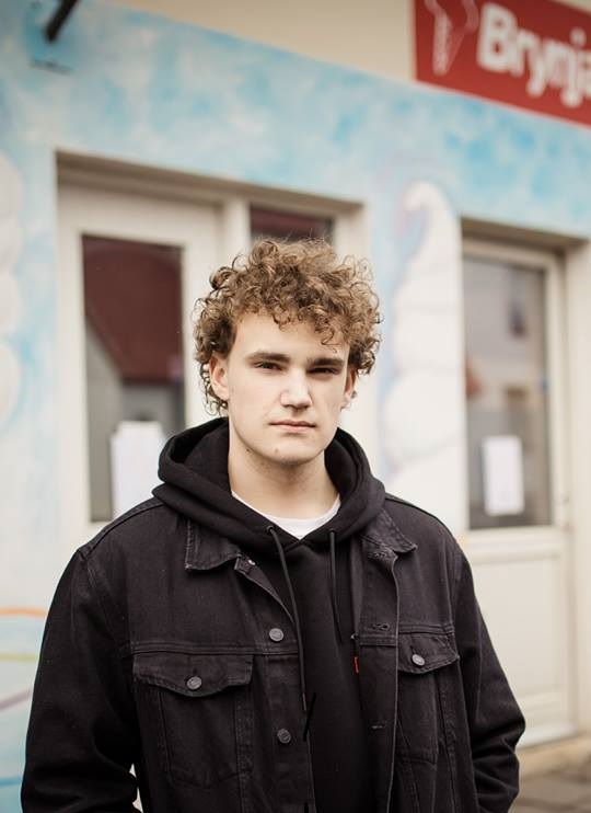 Birkir Blær sigraði í sænska Idol - Fær plötusamning frá Universal - DV