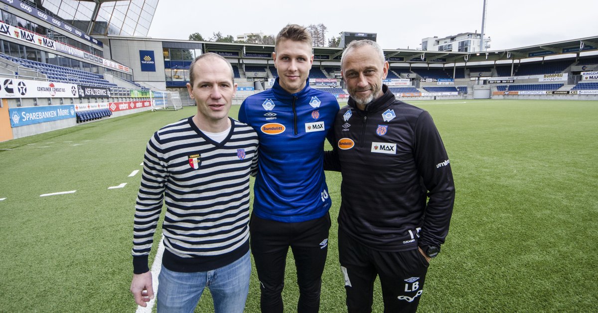 Hólmbert hefur skrifað undir hjá Álasund - DV