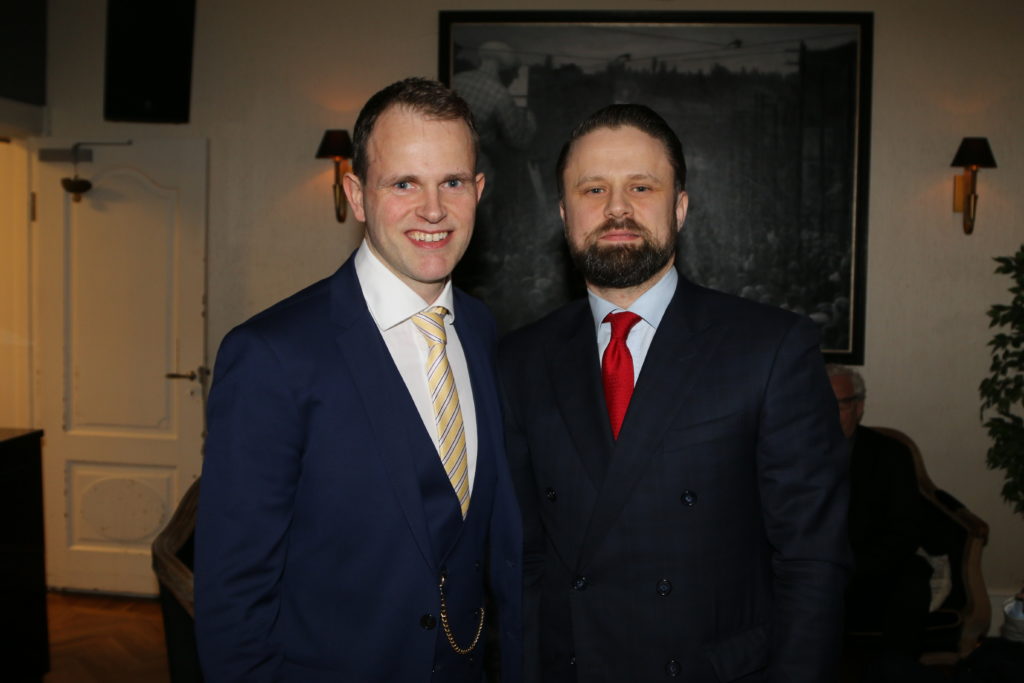 Sævar Þór opnar sig upp á gátt - Varð fyrir kynferðisofbeldi aðeins 8 ...