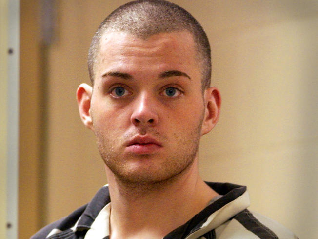 Mamman með sakaskrá - Skartgriparæningjarnir - DV