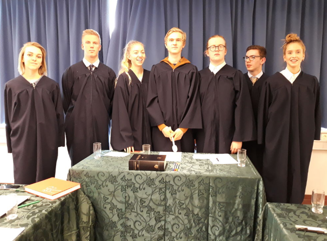 Tvöföld aðalmeðferð í Verzló - dóms að vænta í næstu viku - DV