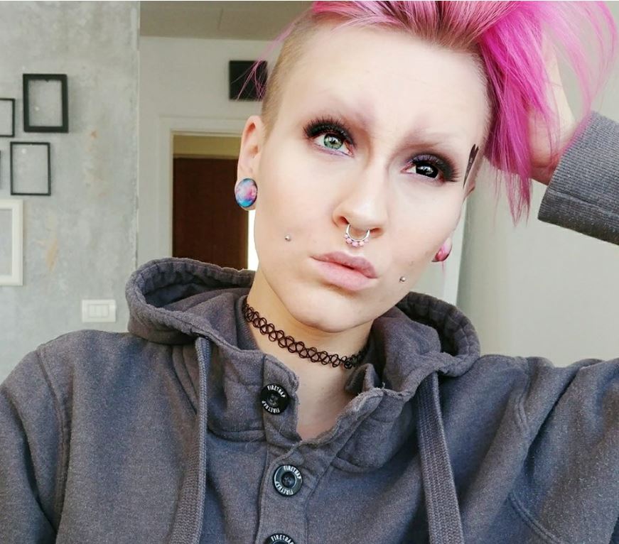 Ingibjörg þjáist af fíkn og geðsjúkdómi: „Heilinn á mér er eins og ...