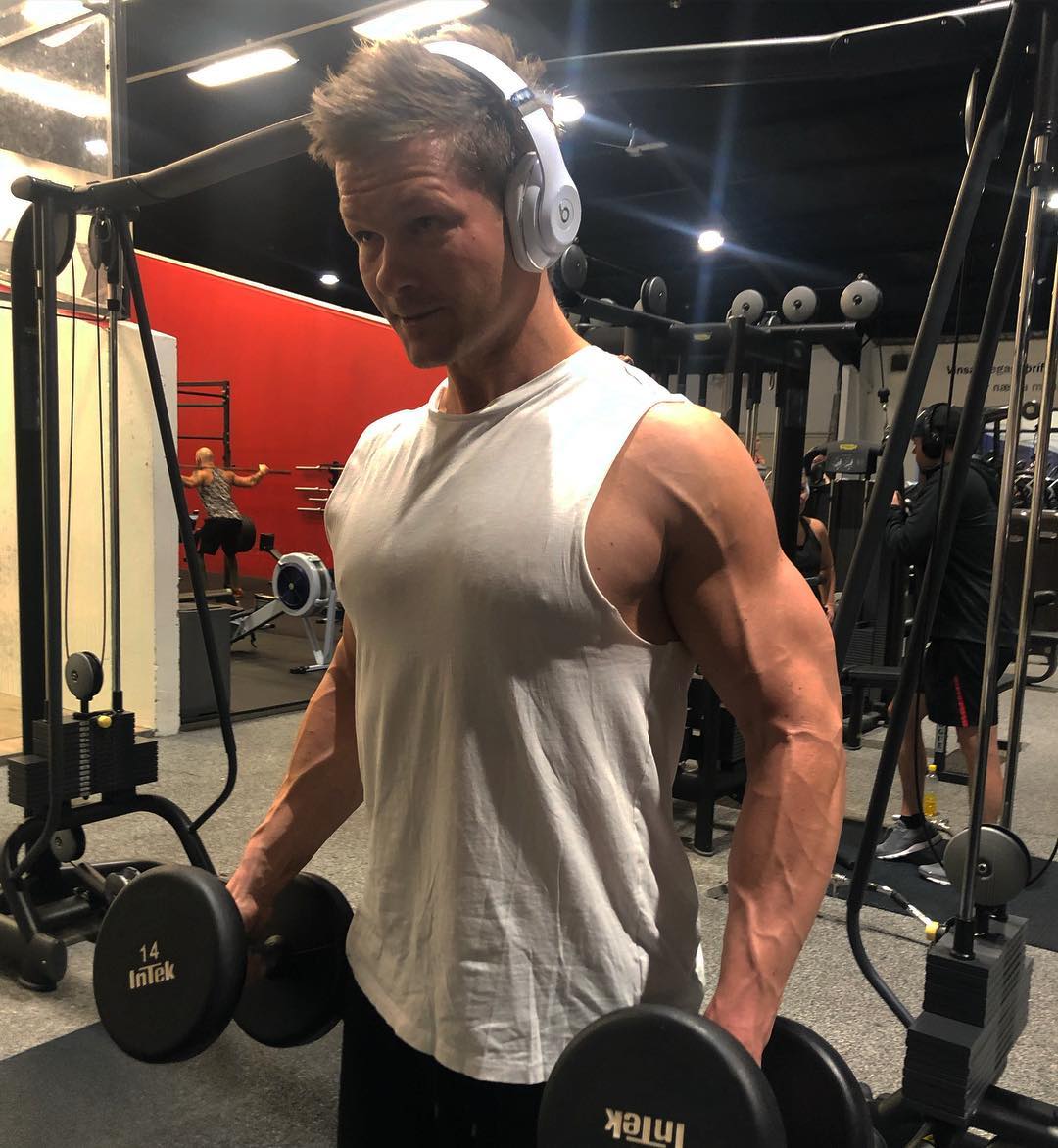 Áramótaheilsuráð Gillz - DV