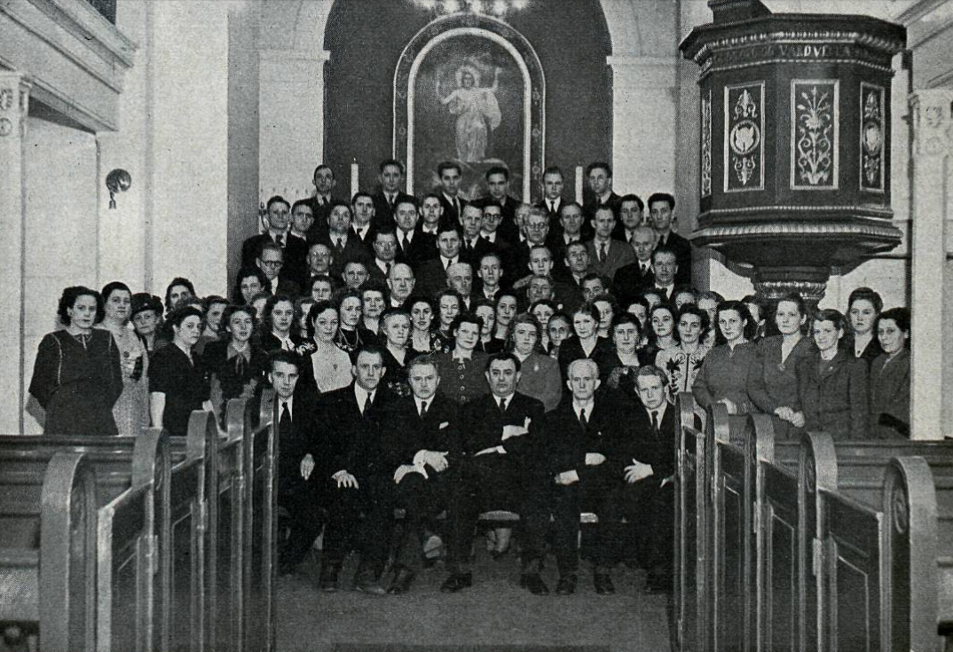 Kórar sameinaðir gegn djassinum - DV