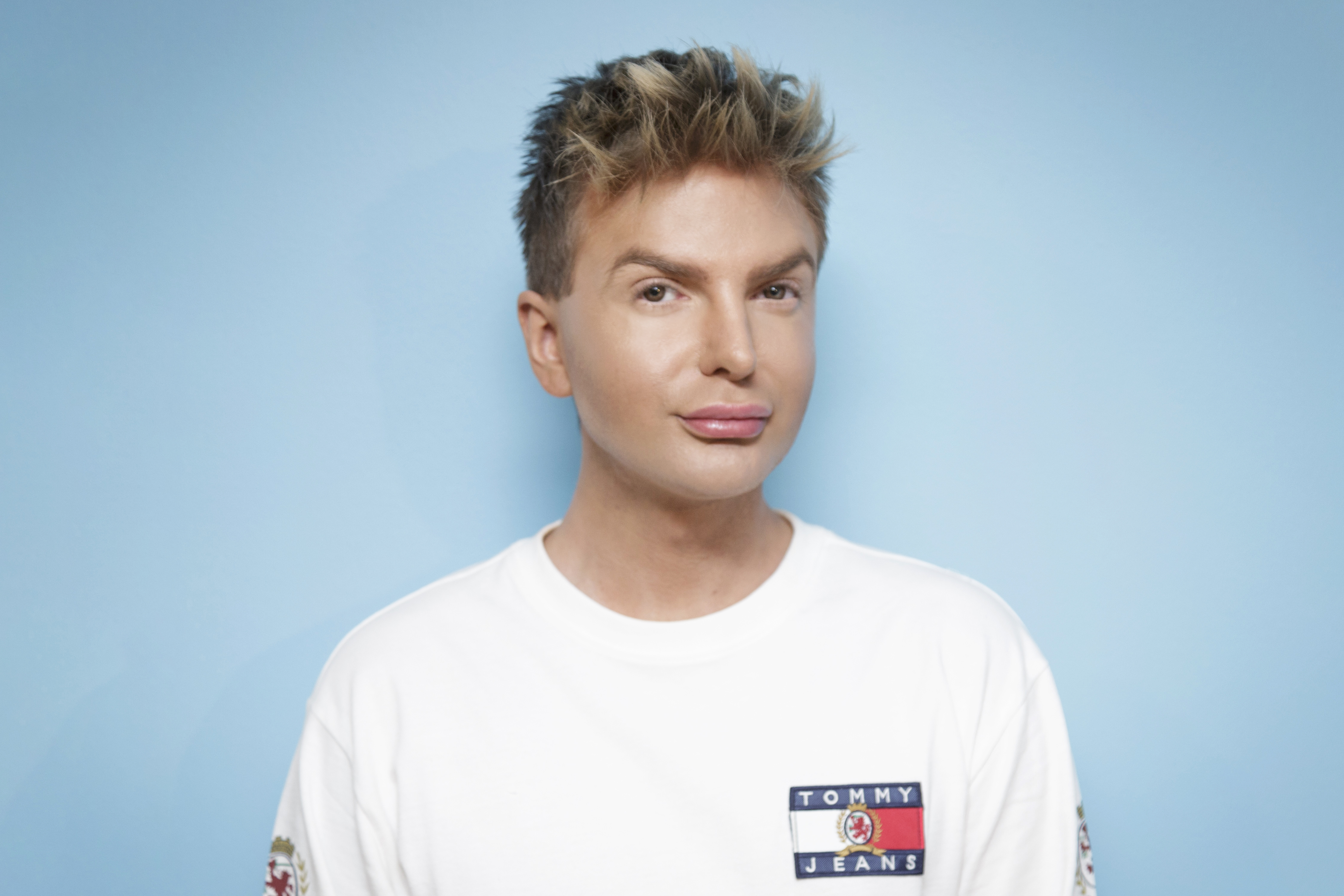 Viktor fékk ljót skilaboð: „Djöfulsins ógeð ertu maður/kona/hlutur ...