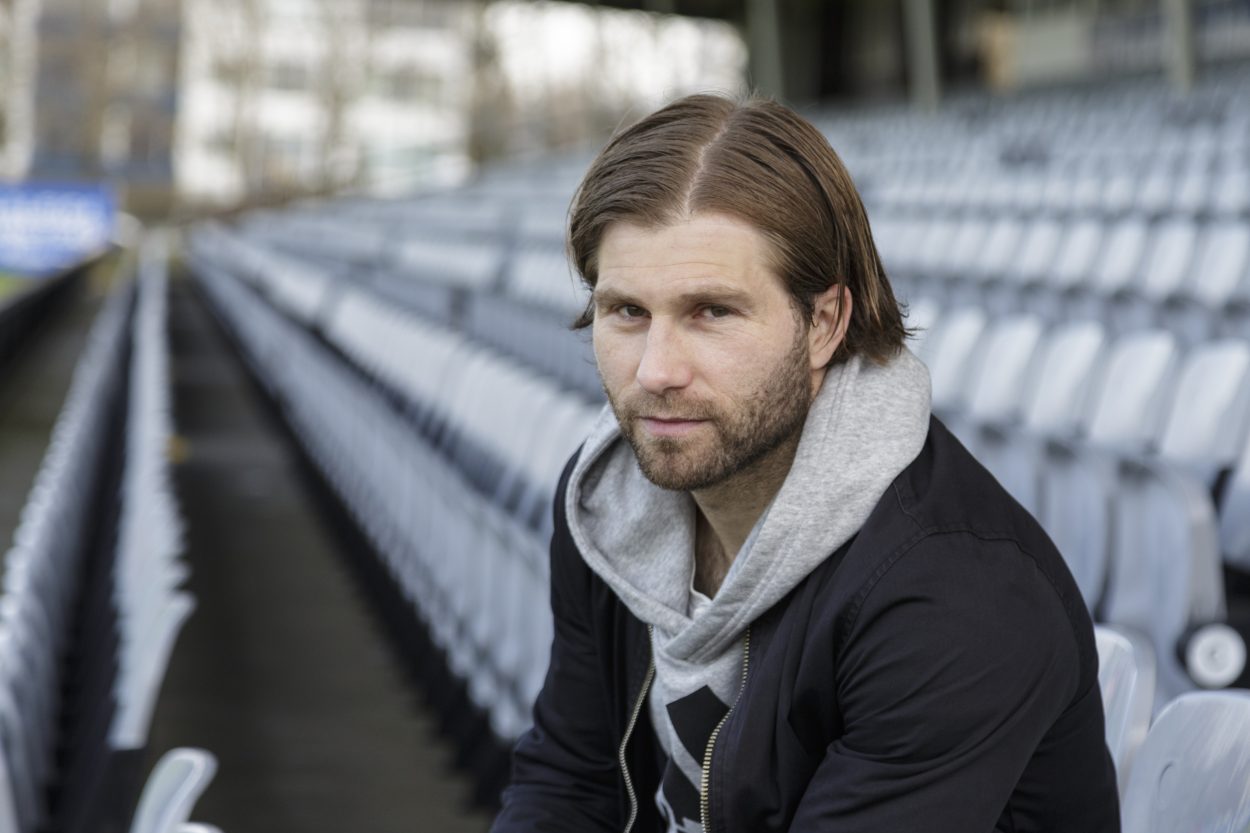 Horfðu á leik Grindavíkur og Njarðvíkur í beinni hérna - Grannaslagur ...