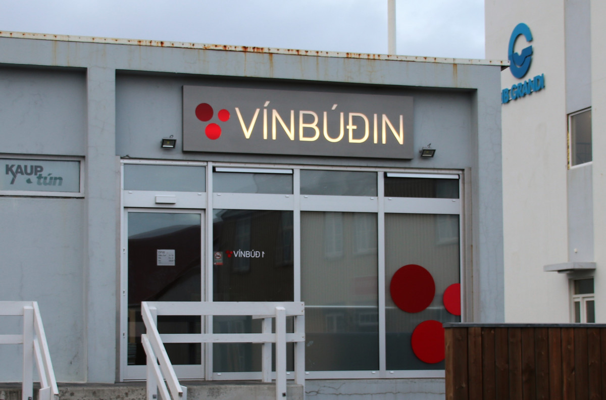 Þá langaði í bjór og hann náði í lyklana að ríkinu: ,,Við borguðum bara ...