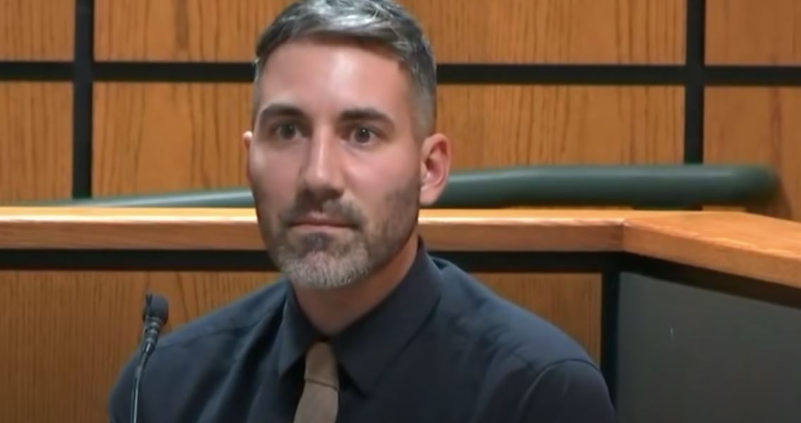 Sakamál: Neyðaróp um kvöld - DV