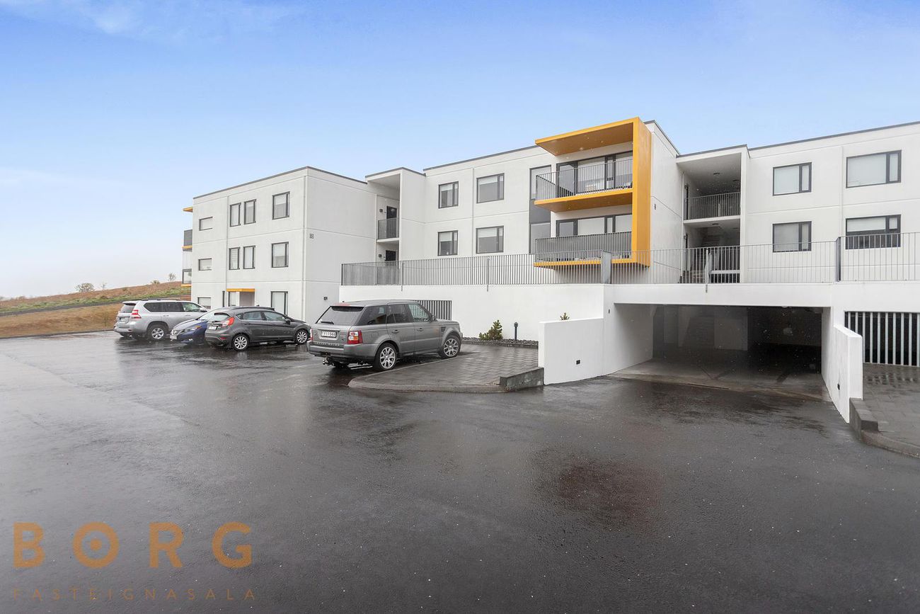 Gylfi Sig selur uppáhaldsíbúðina sína í Kópavogi - Sjáðu myndirnar - DV