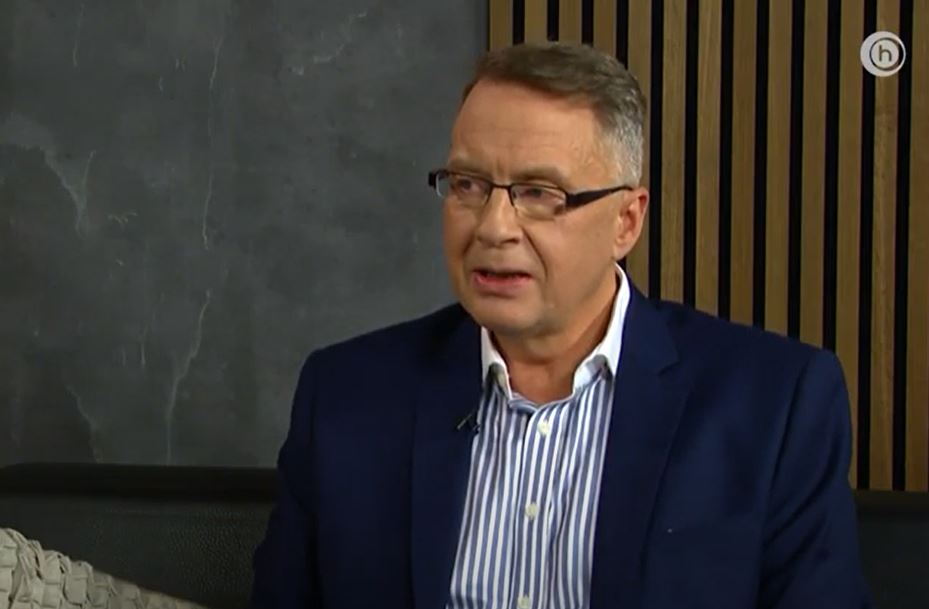 Jón Ragnar fær skilaboð frá æðri mætti - „Auðvitað er þetta skrýtið“ - DV