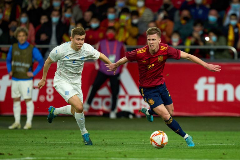 Mynd: Opnar sig um hvers vegna hún sat fyrir nakin - Fimmtán karlmenn ...