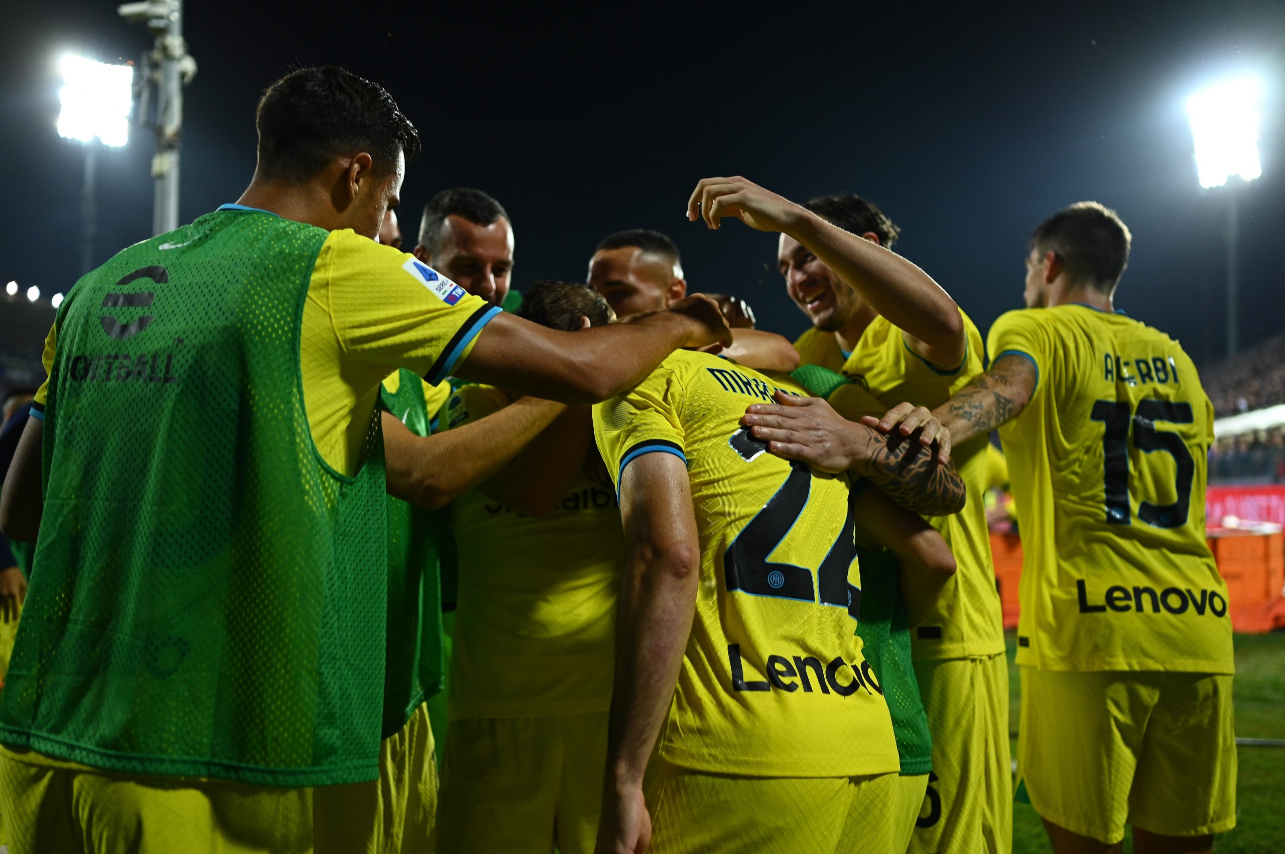 Ítalía: Mkhitaryan hetja Inter í svakalegum leik - DV