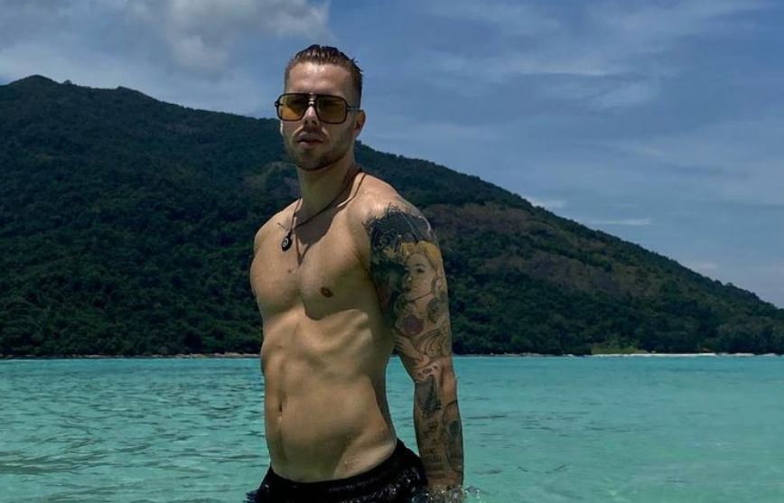 Helgi Ómars neitar að tjá sig um dularfulla kærastann – „No comment“ - DV