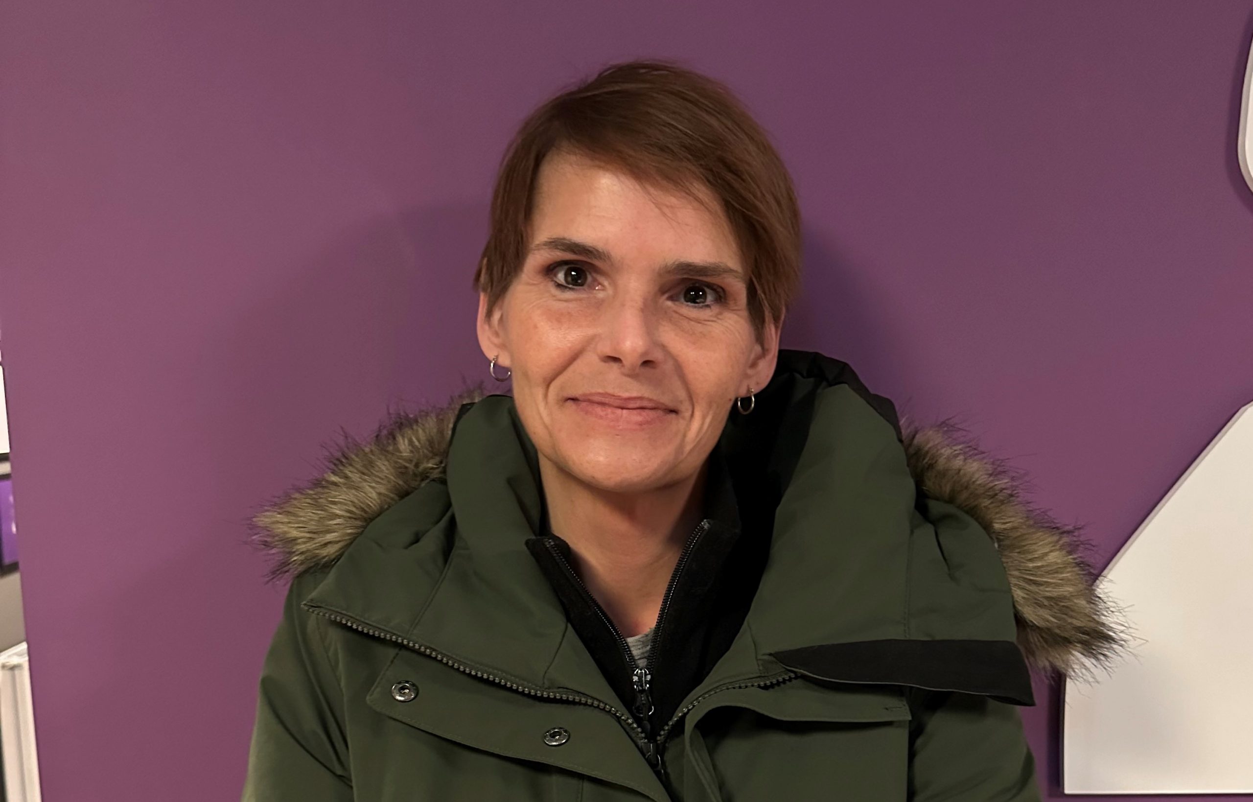 Ellisif bjó við hrottalegt ofbeldi - „Ég lá meðvitundarlaus á gólfinu ...