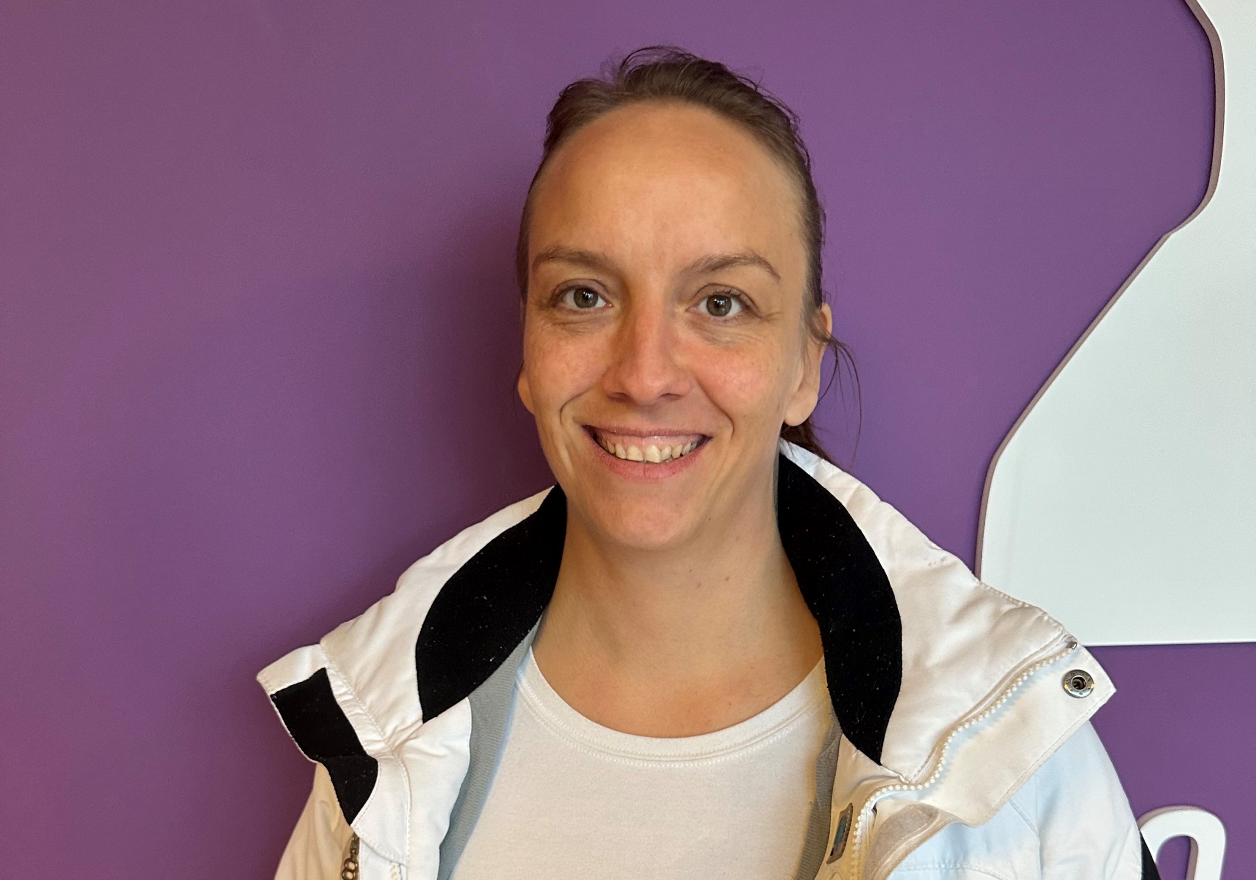 Alma Lind segir barnavernd hafa brugðist sér - „Ég endaði ólétt á ...