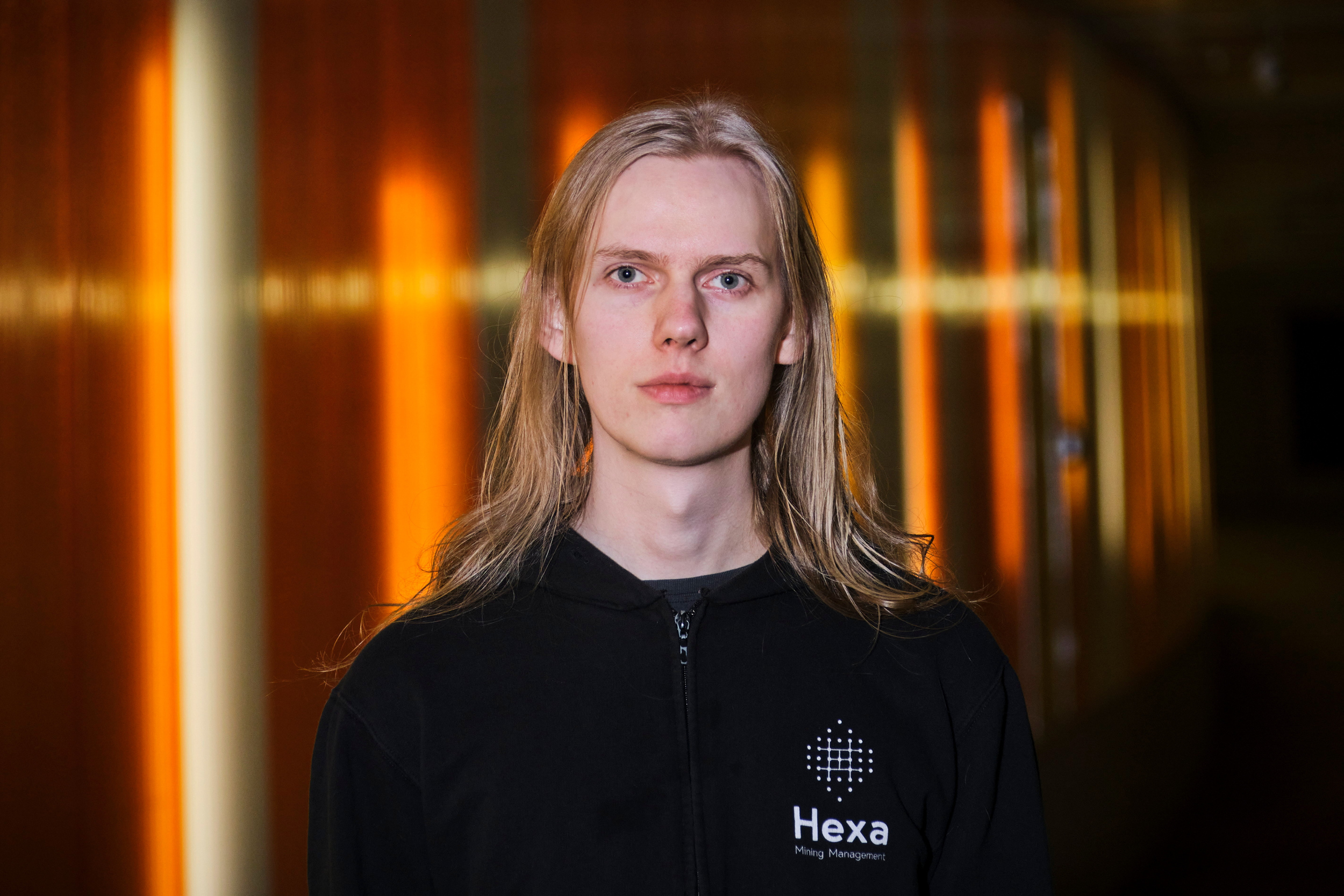 Elías Snær er afkvæmi hrunsins og gámakafari - „Fátækt fólk lifir á ...