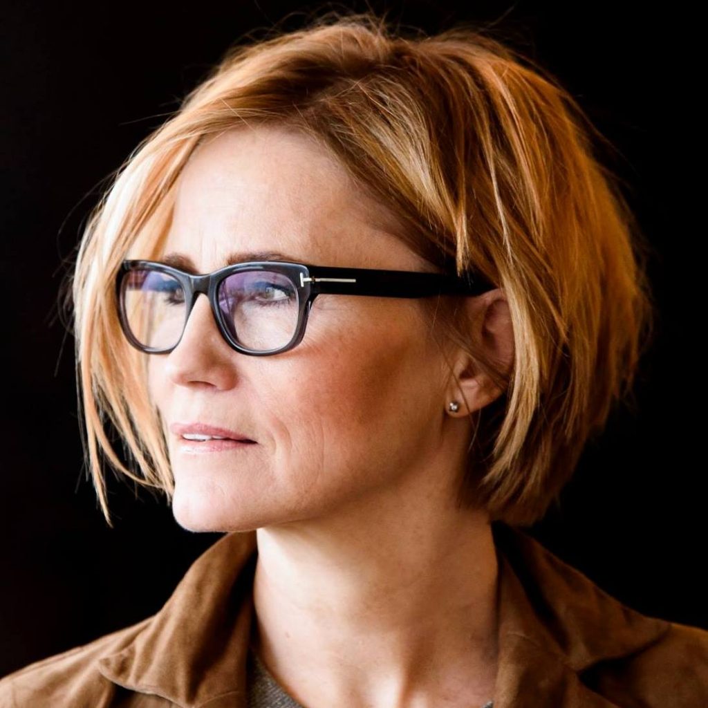 Björg selur útsýnisíbúðina - DV