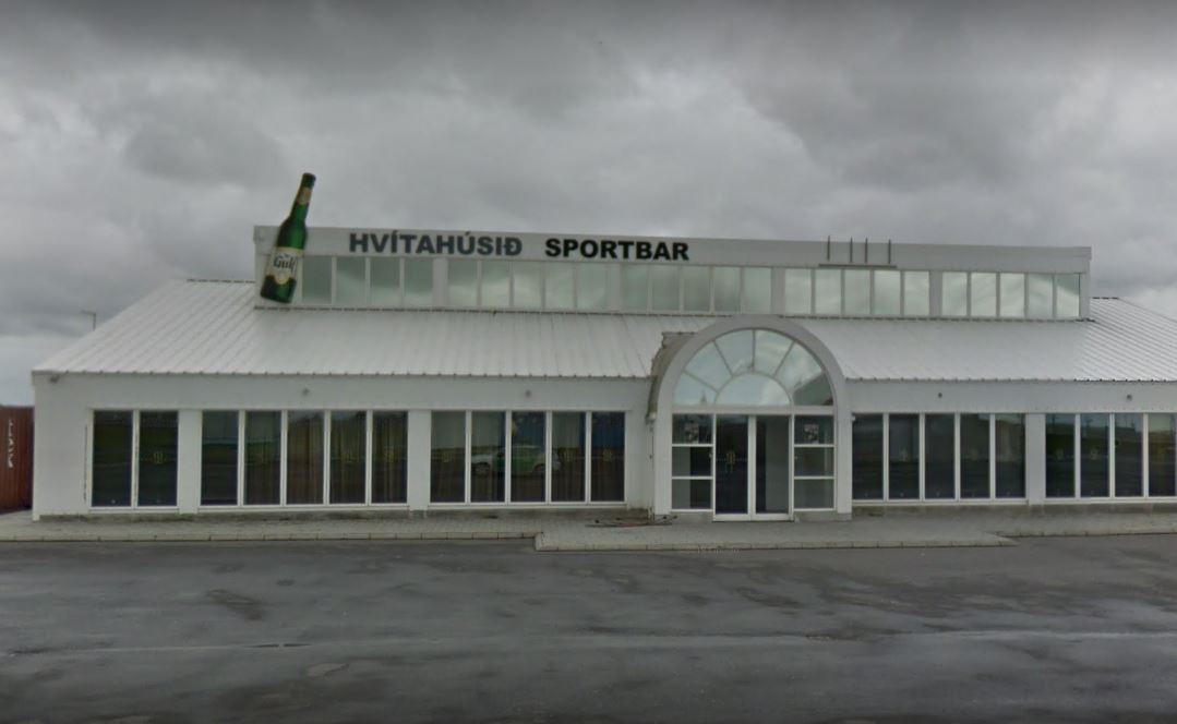 Sauð upp úr fyrir utan Hvíta húsið á Selfossi - DV