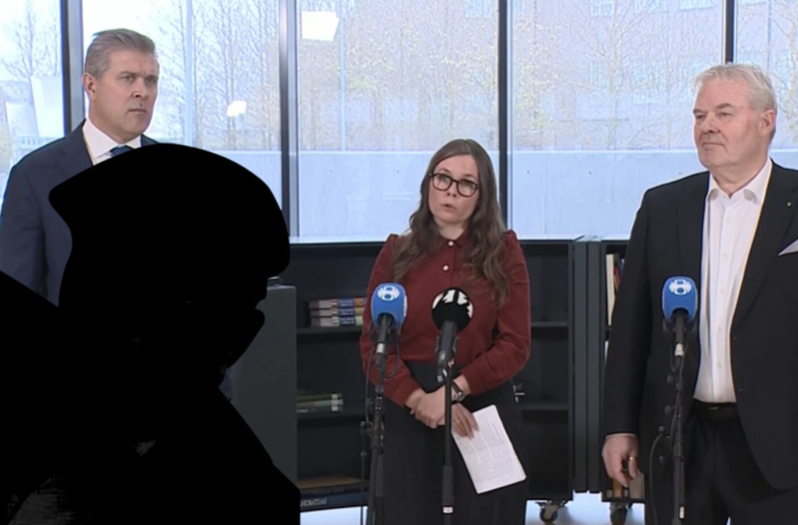 Svarthöfði skrifar: Vík milli vina – þarf fleiri rútur? - DV