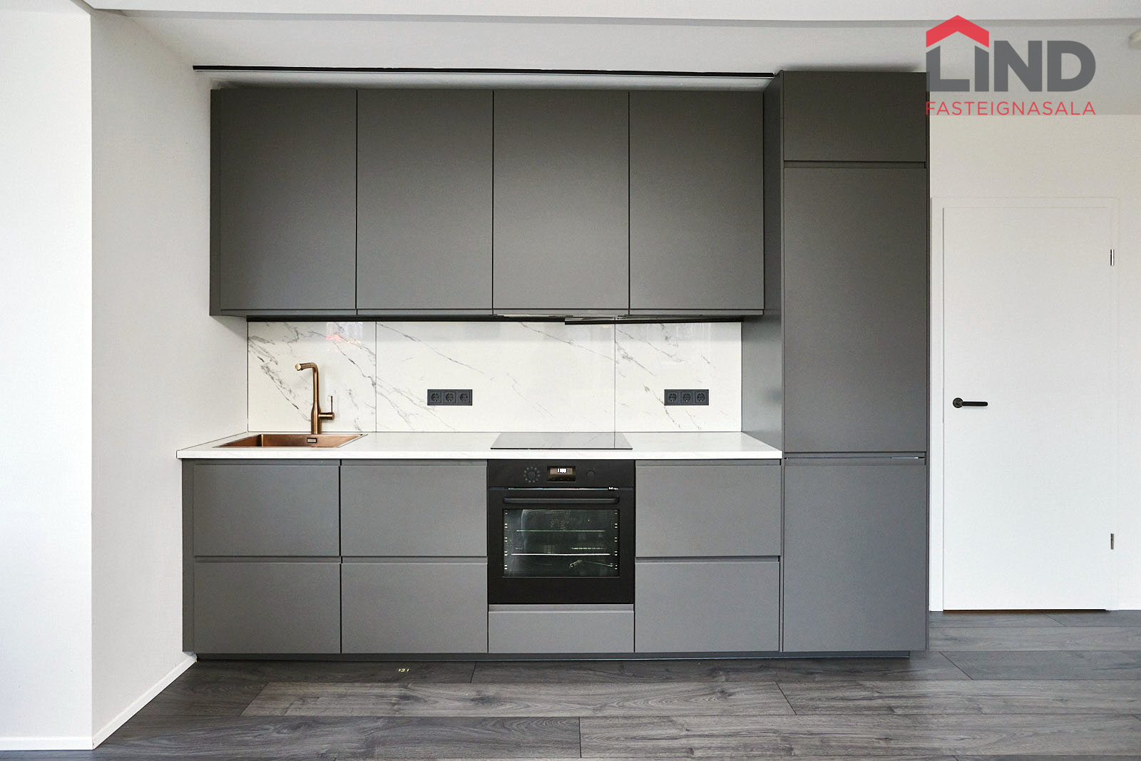 Sara og Andri tóku íbúðina í gegn og nú er hún komin á sölu - „Ótrúlega ...