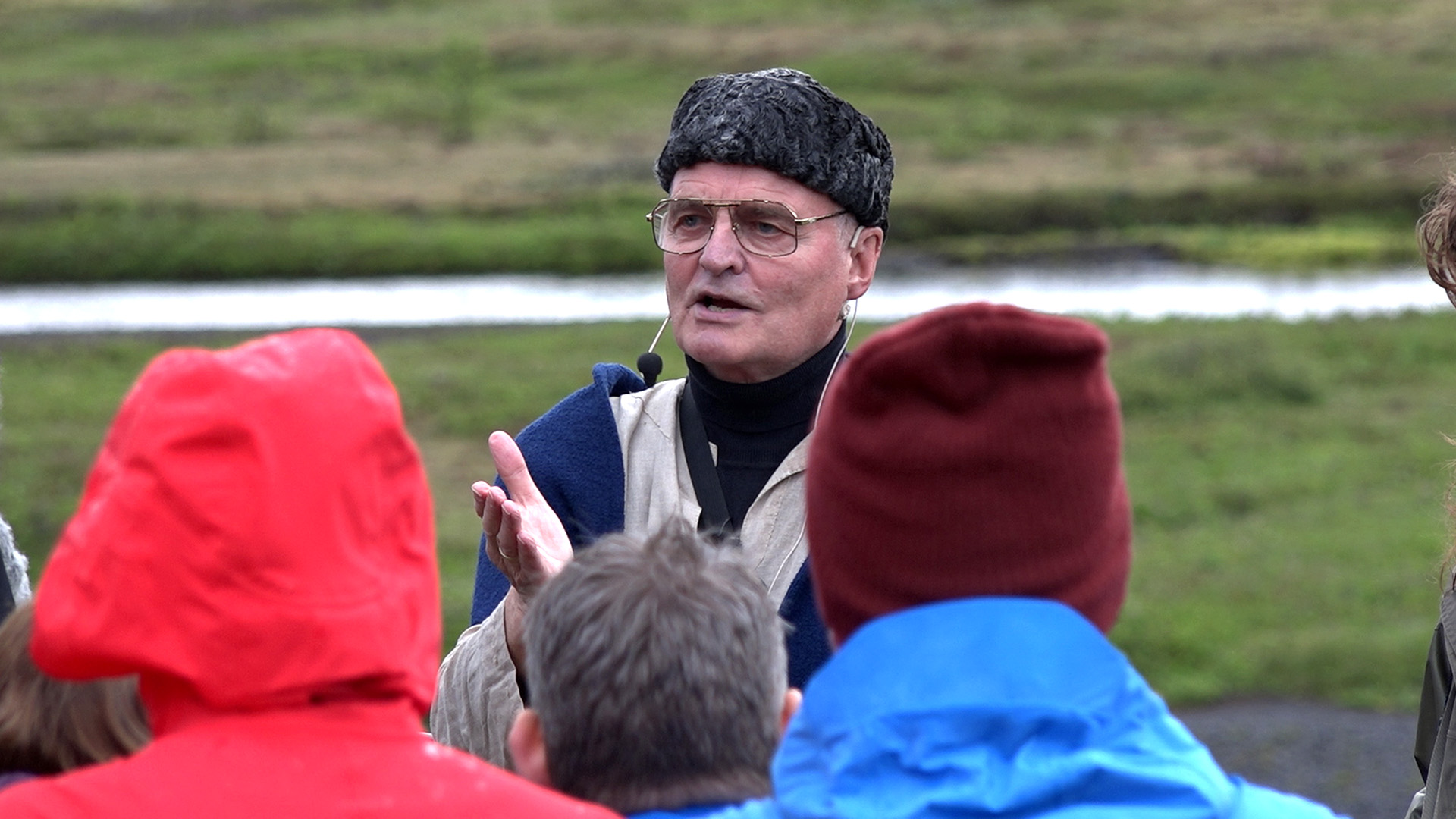 Njálssaga sögð: Þingvallaganga Guðna Ágústsssonar aðgengileg á vef og í ...