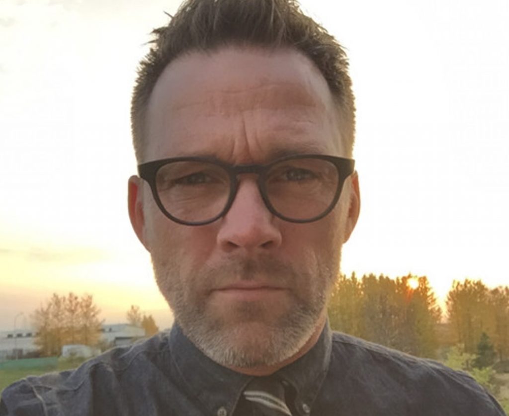 Lottó kóngurinn biður nágranna afsökunar - DV