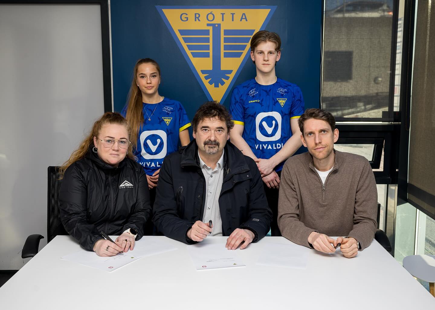 Vivaldi heldur áfram að styðja hressilega við Gróttu - DV