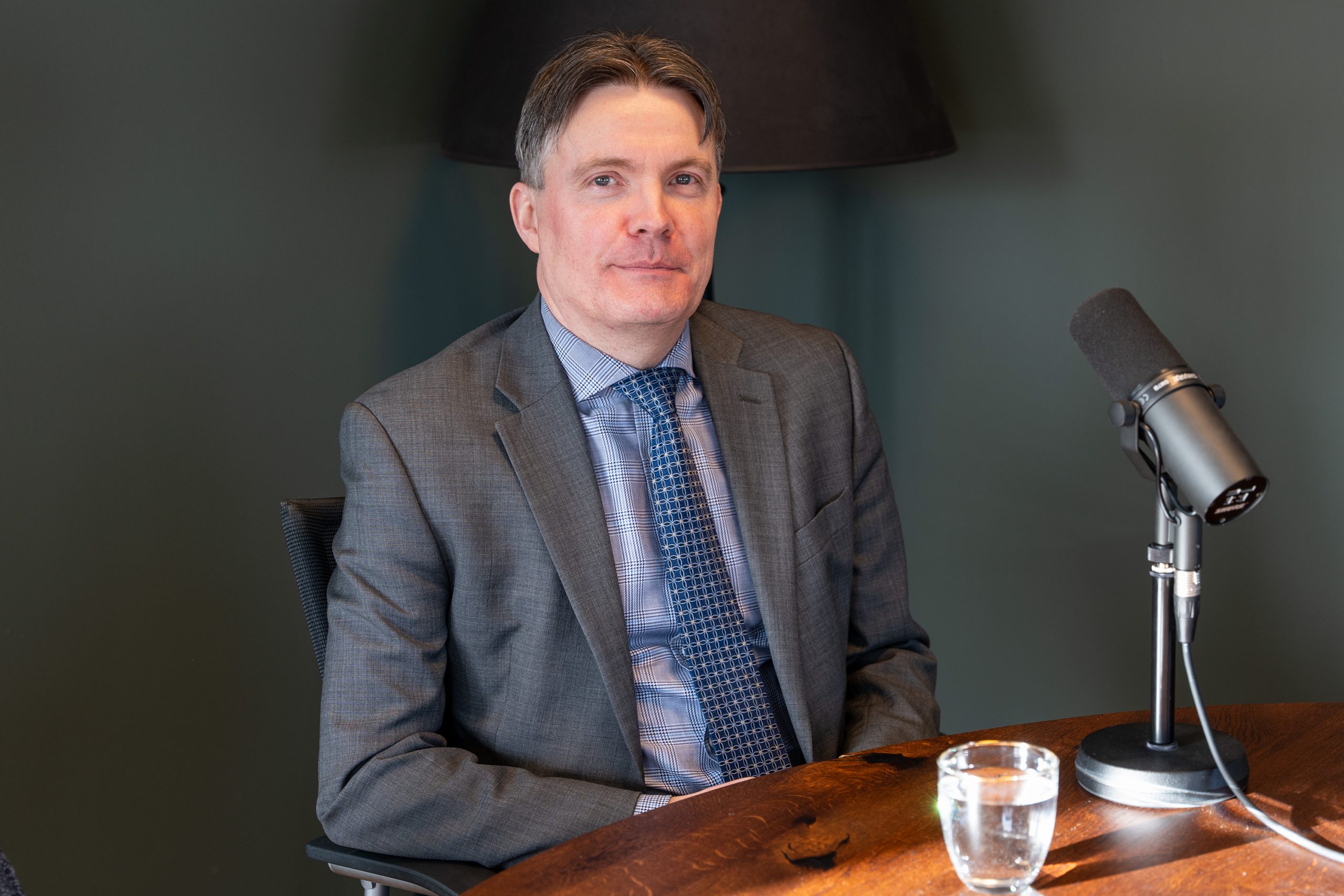 Forstjóri Kauphallarinnar: Einstaklingar ættu að fá frjálsari hendur en ...