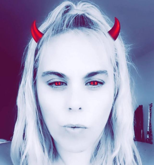 Hún virtist lifa venjulegu lífi – En bak við slétt yfirborðið leyndist ...