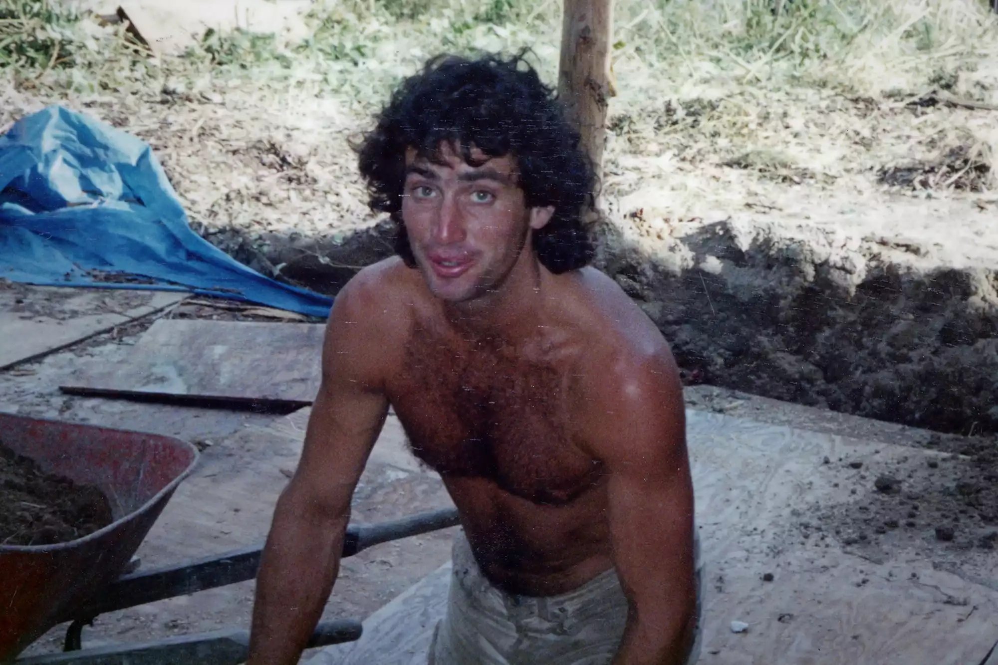 Netflix-heimildarmynd segir sögu bíræfins bankaræningja - Klæddur ...