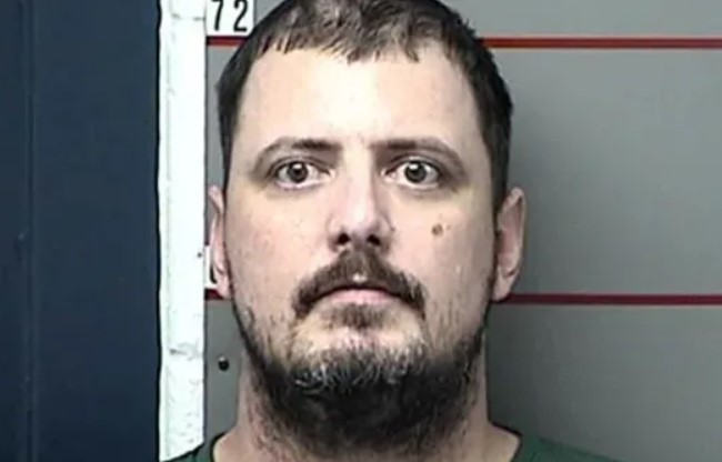 Þóttist vera dáinn til að sleppa við meðlagsgreiðslur - DV