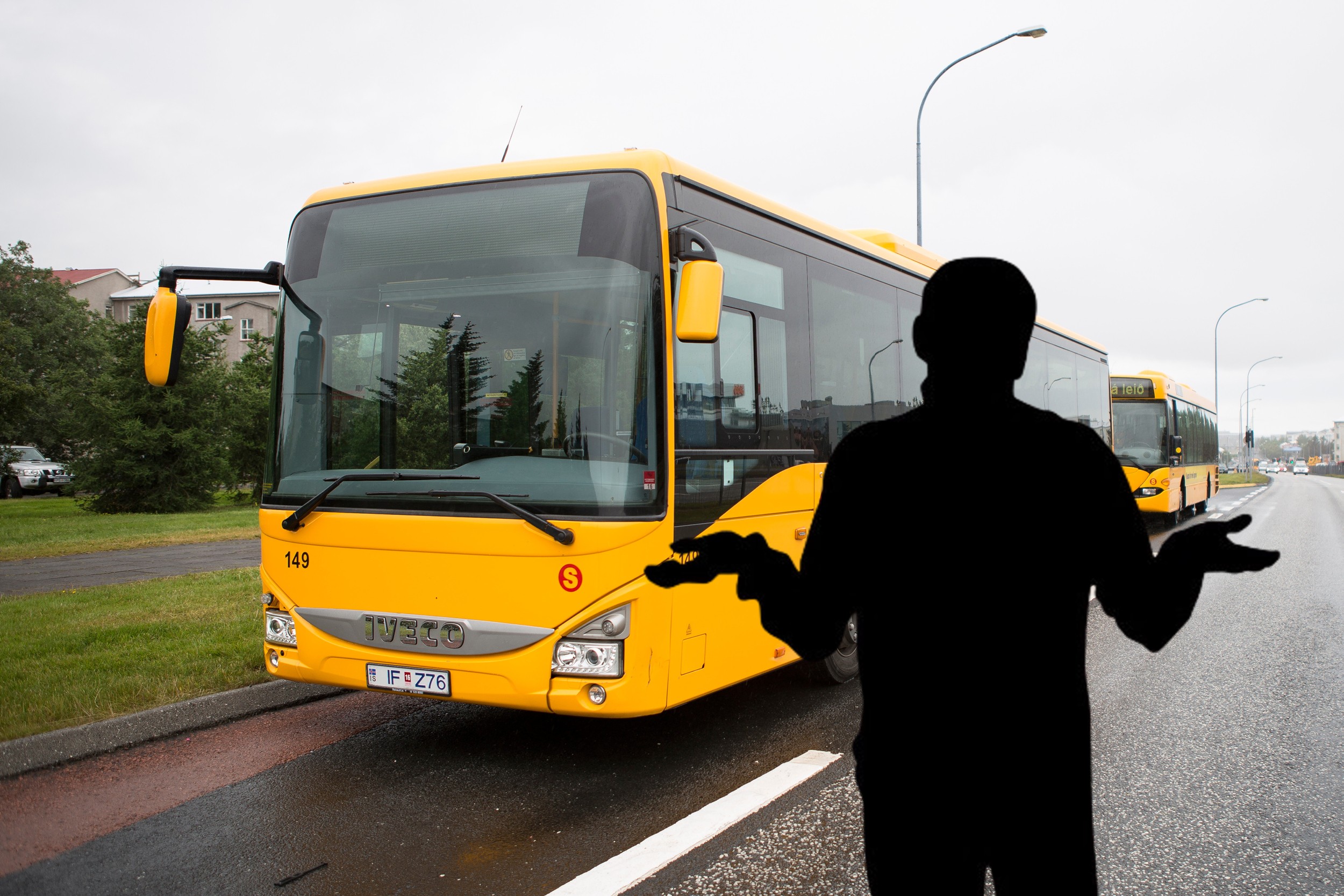 Furða sig á reikningsdæmi FÍB um strætó og einkabílinn - „Þetta bara ...