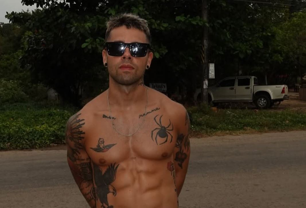 Aron Can náði ótrúlegum tíma í maraþoninu í Los Angeles - DV