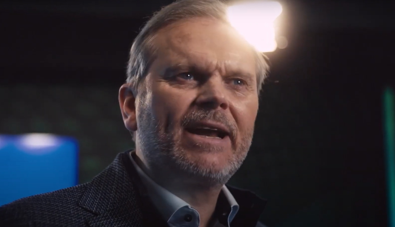 Gummi Ben og Helena kynna stórkostlega nýjung í skondinni klippu - DV