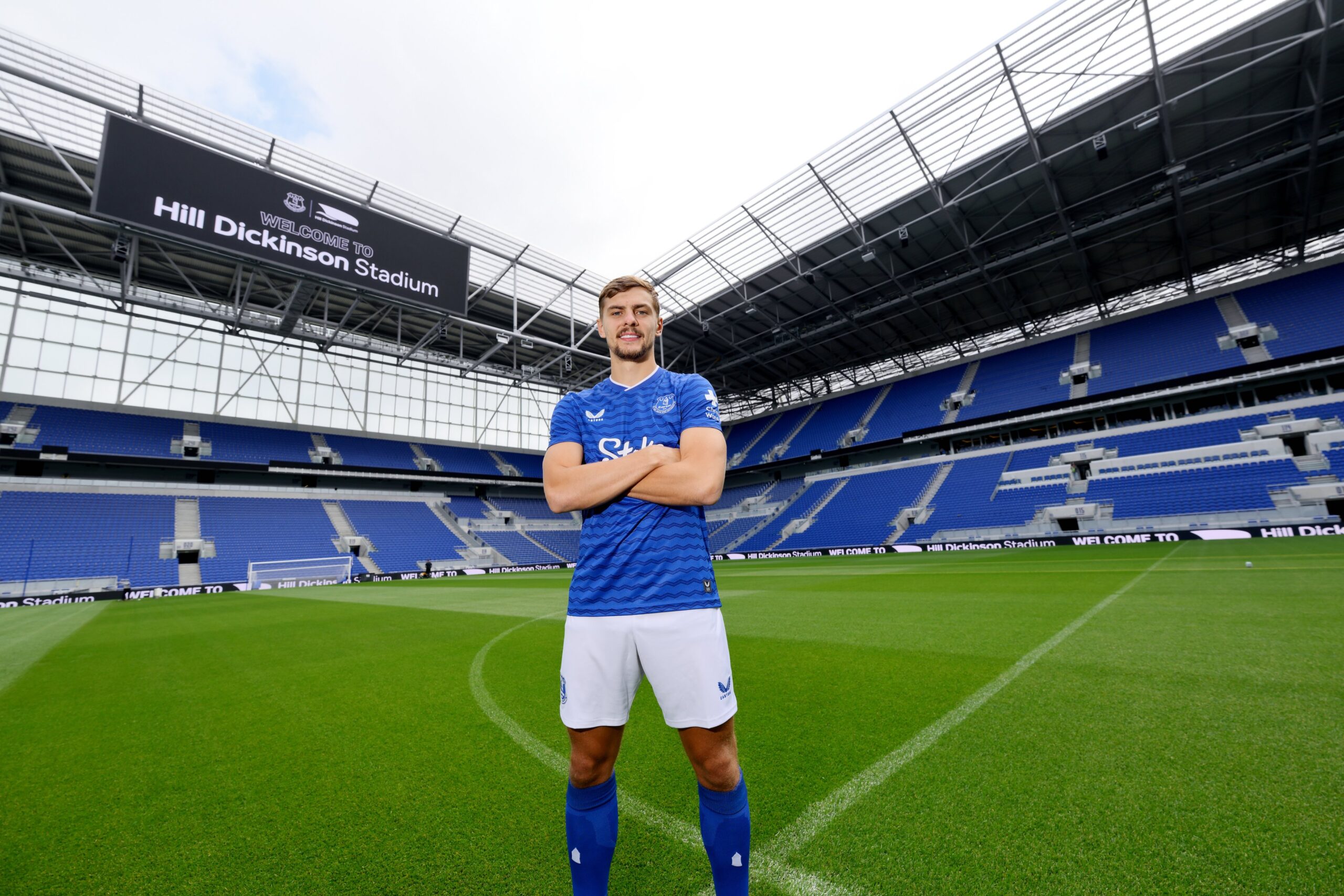 Gagnrýndi enska dómara harðlega eftir gult spjald í gær - DV