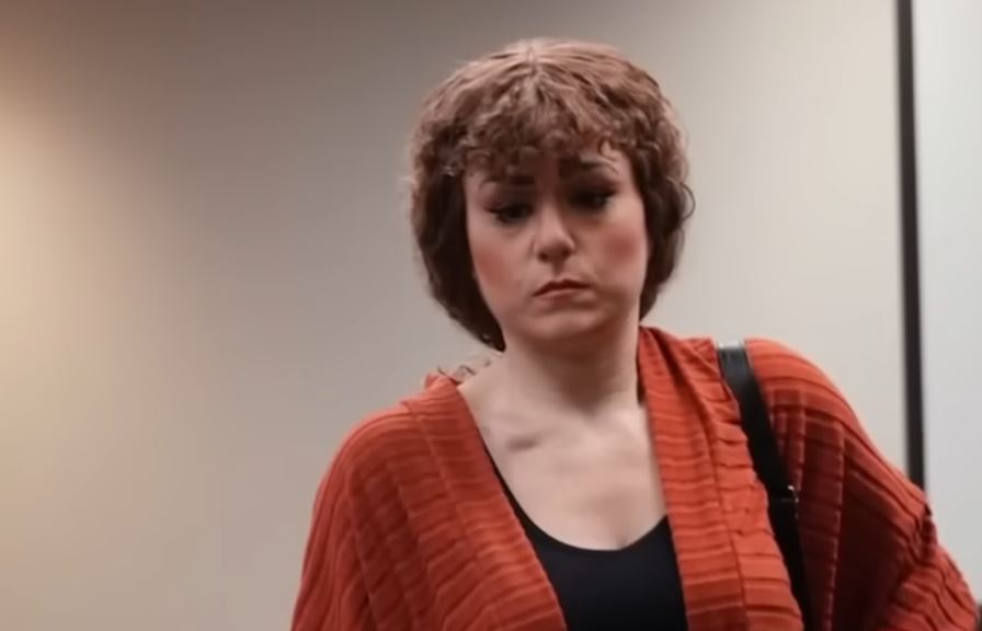 Móðir handtekin eftir að lík af 9 ára stúlku fannst - DV